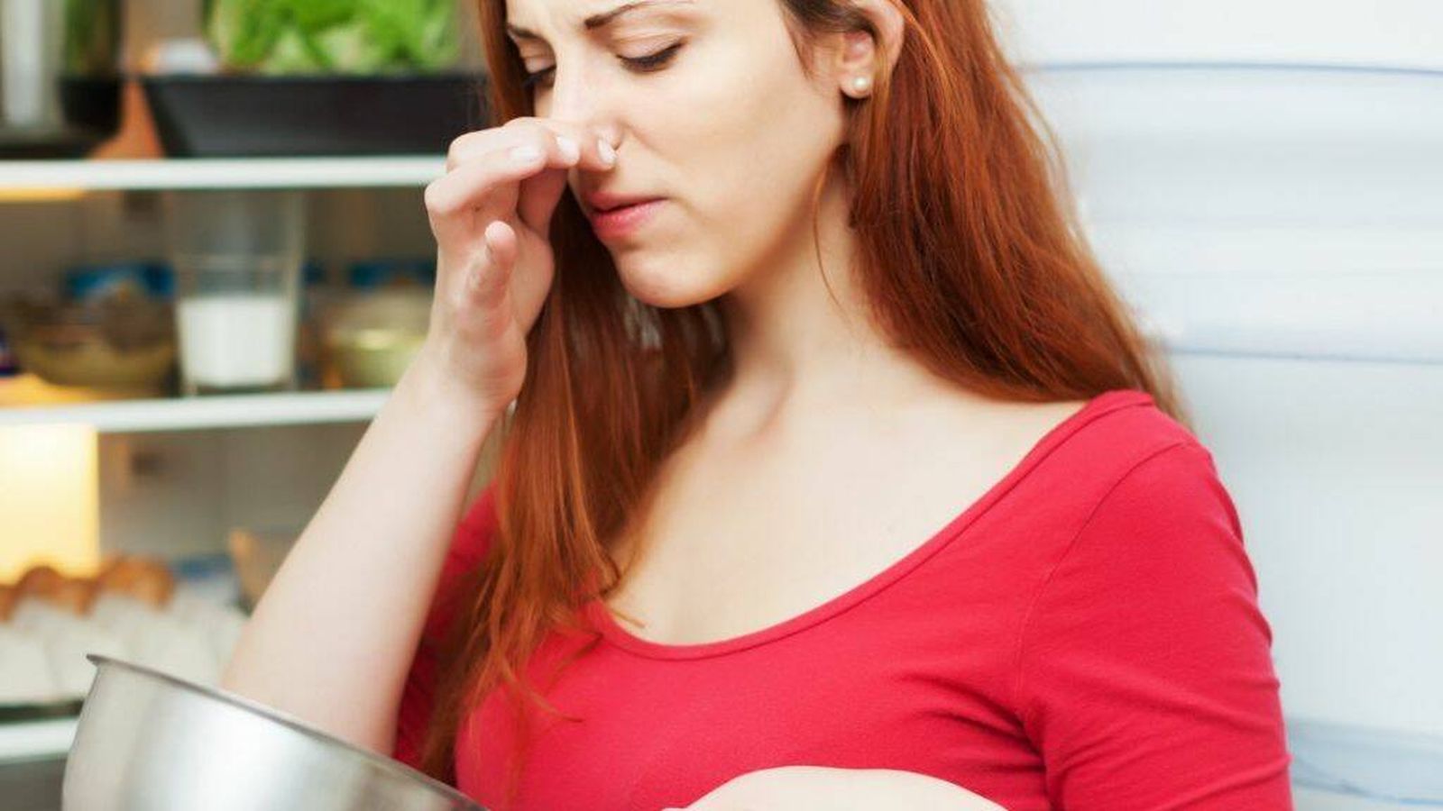 El método infalible para eliminar el olor a comida y fritanga en la cocina