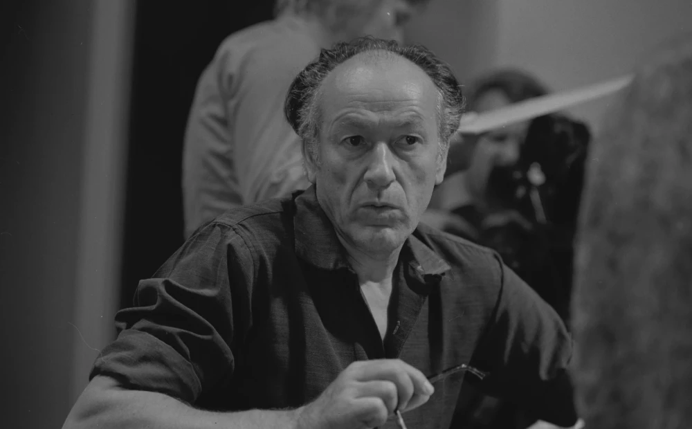 Viņa filmas padomju cenzori graizīja un aizliedza, bet režisors vienā ...