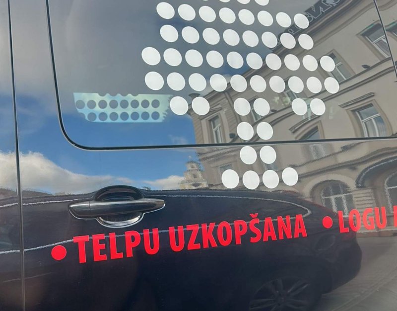 “Šādas algas nesaņem pat ķirurgi!” Sieviete “norauj šoku” uzzinot, kādu ...