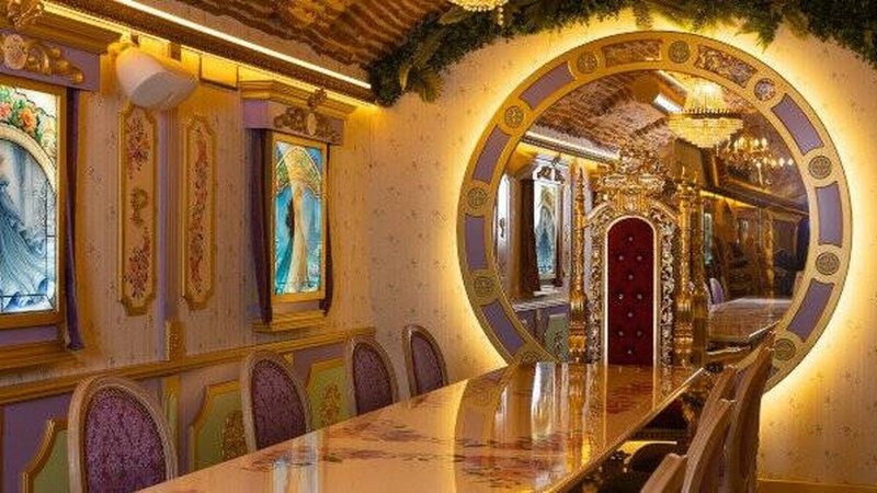 Abre en Madrid el nuevo palacio-restaurante temático de los creadores ...