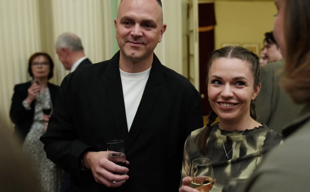 Dziedātāja Marta Grigale un viņas vīrs Kaspars piedzīvojuši meksikāņu ...