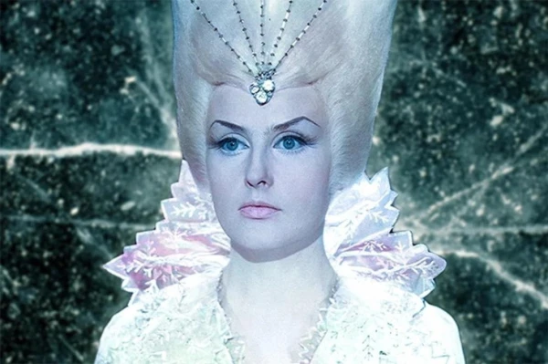 In Memory of the 'Snow Queen': Legendary Actress and Muse of Vladimir ...