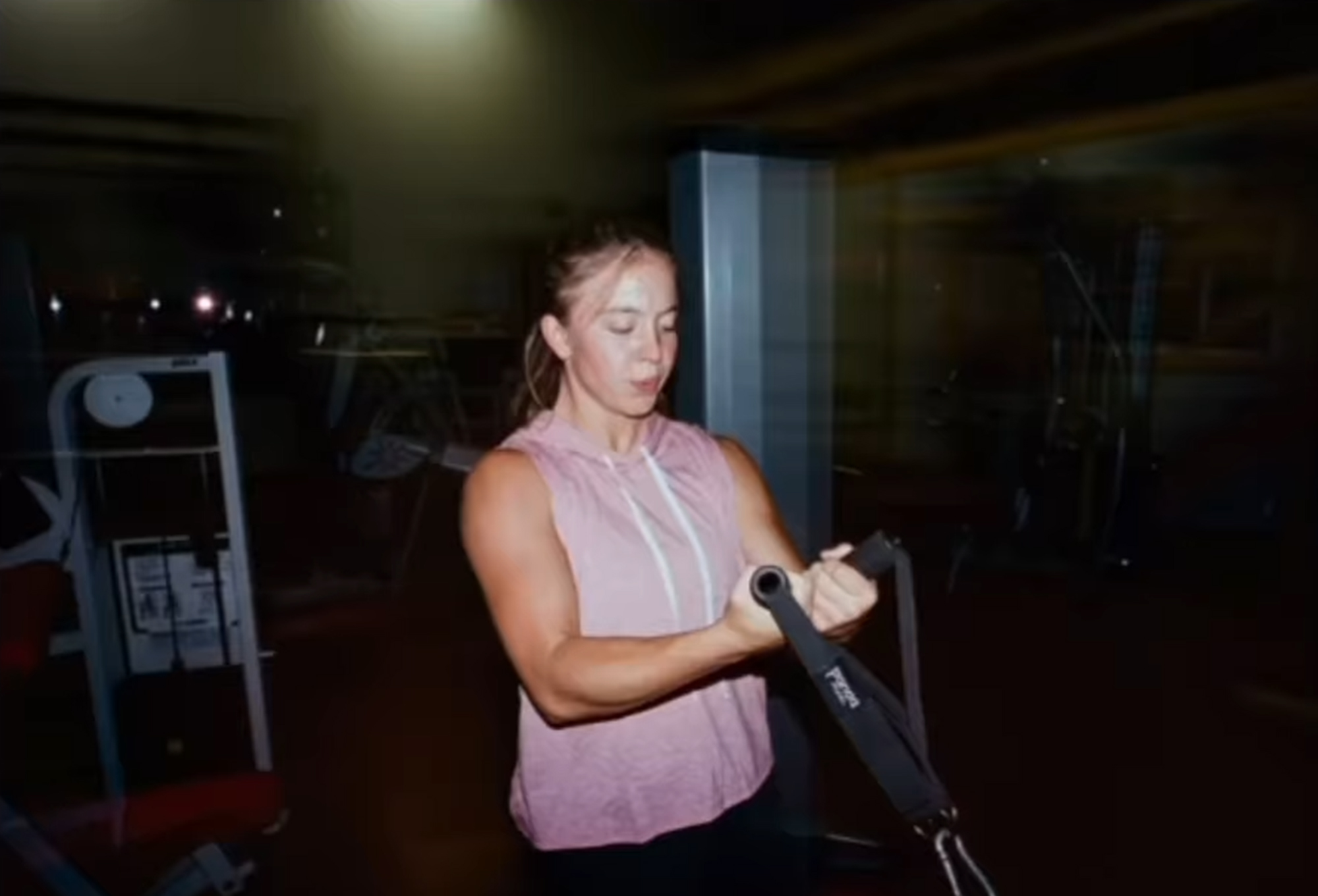 Sydney Sweeney calls out body shamers by exposing cruel comments ...