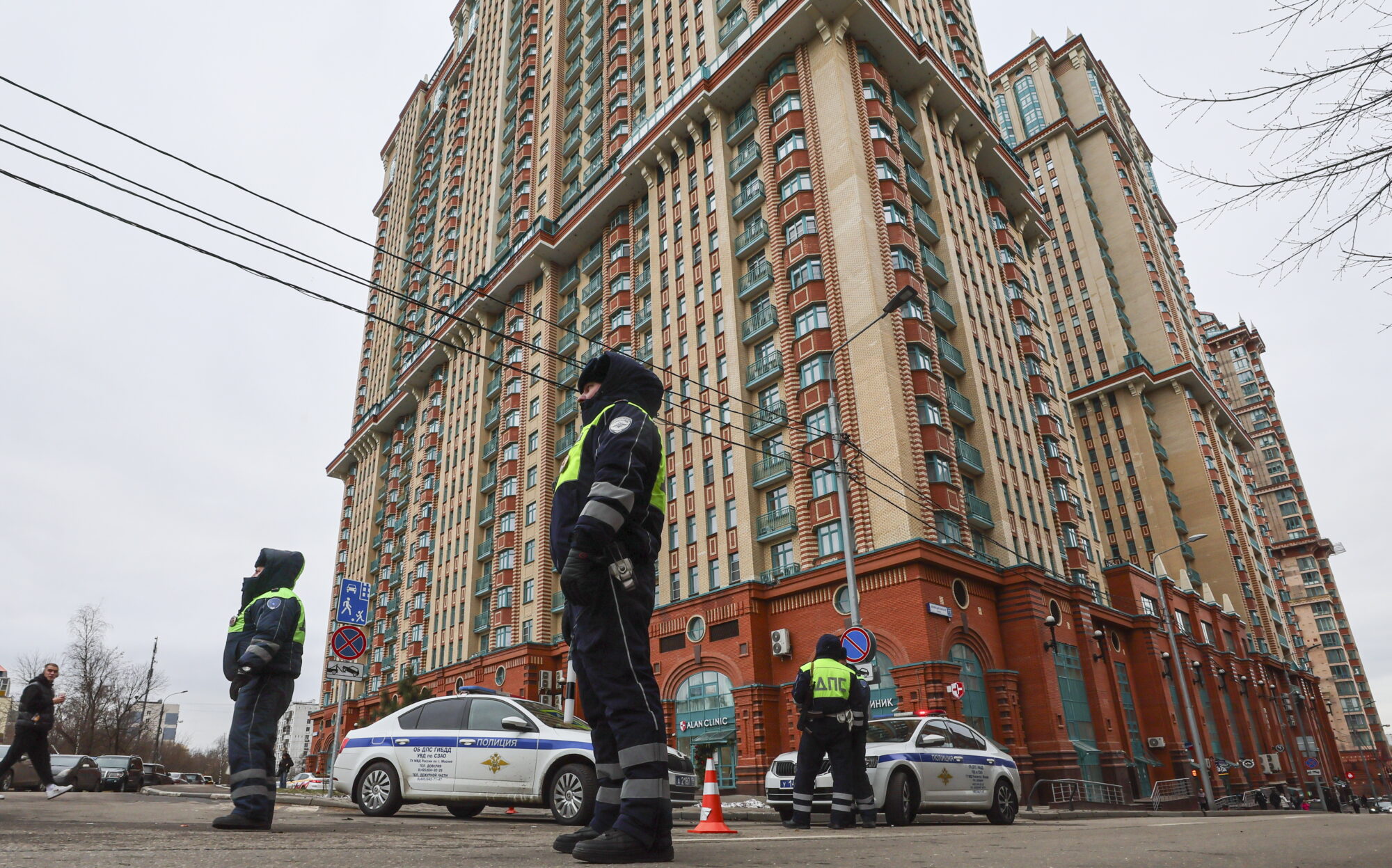 Maskavas dzīvojamo namu kompleksā nogrand sprādziens, viens mirušais