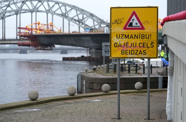 Someone must be held accountable for the bridge supports of Rail ...