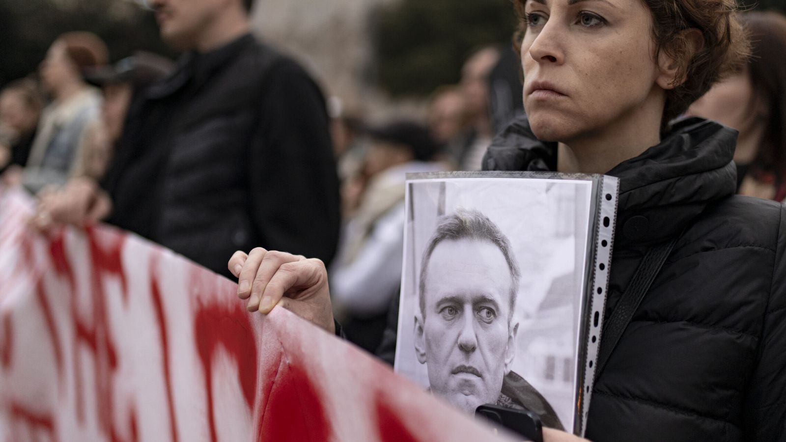 La Madre De Navalni Reclama El Cuerpo De Su Hijo Y Su Equipo Habla De