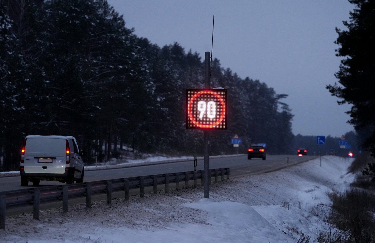 Woman caught doing double the Latvian highway speed limit
