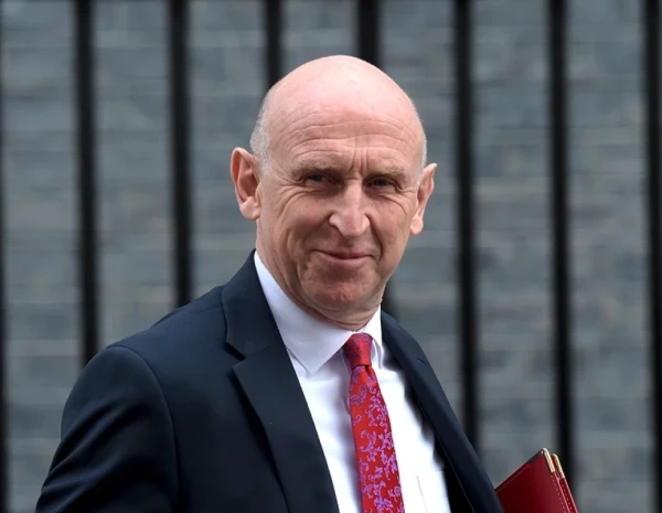 “Putin, we are watching you!” Britain admits to hunting Russian submarines