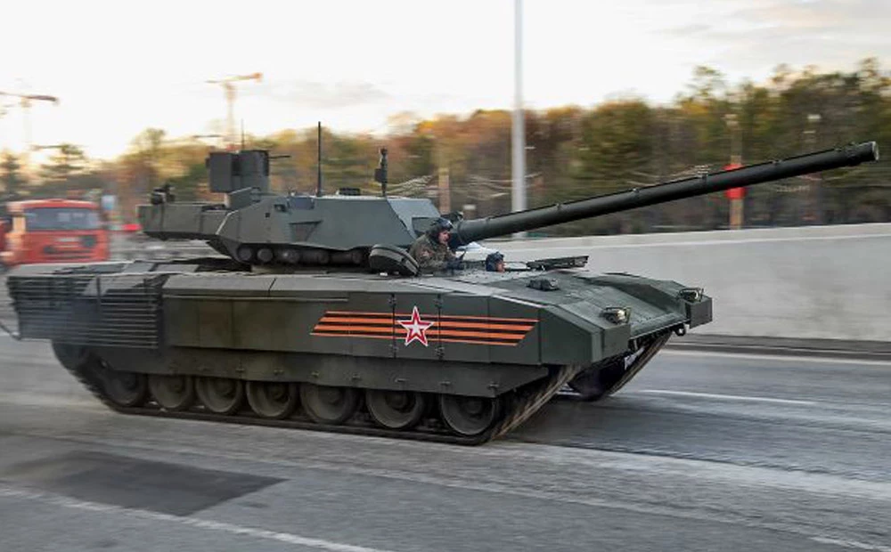 Britu izlūkdienests skaidro, kāpēc Maskava atteikusies nosūtīt tanku ...