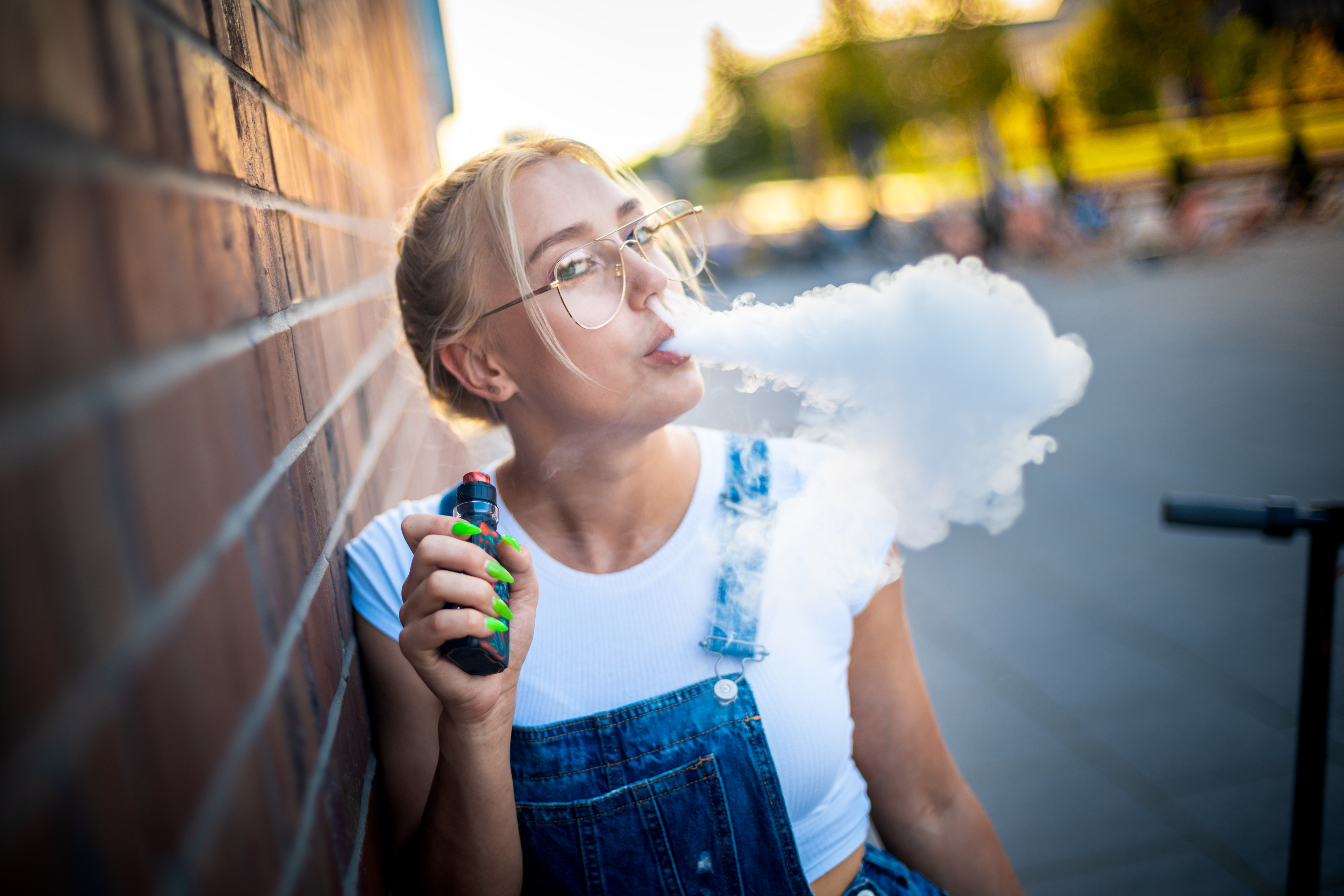 Gen Z’s love for vaping could be the reason they’re ‘aging like milk’: docs