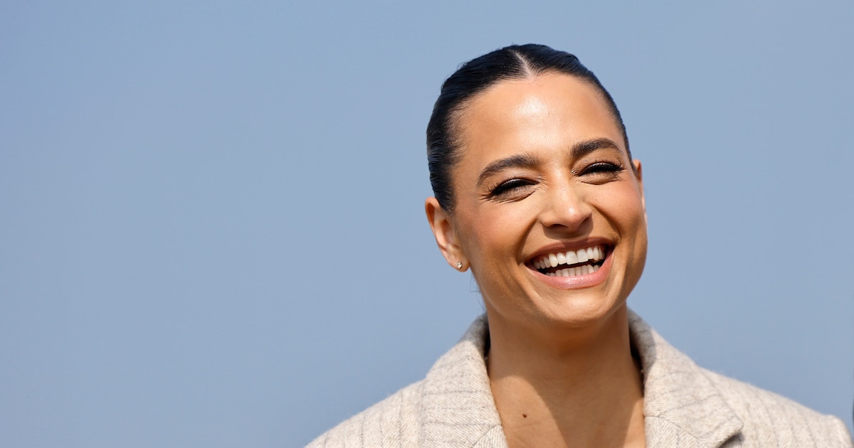 „Schönste Frau Deutschlands“: Amira Aly begeistert Fans mit Dessous ...